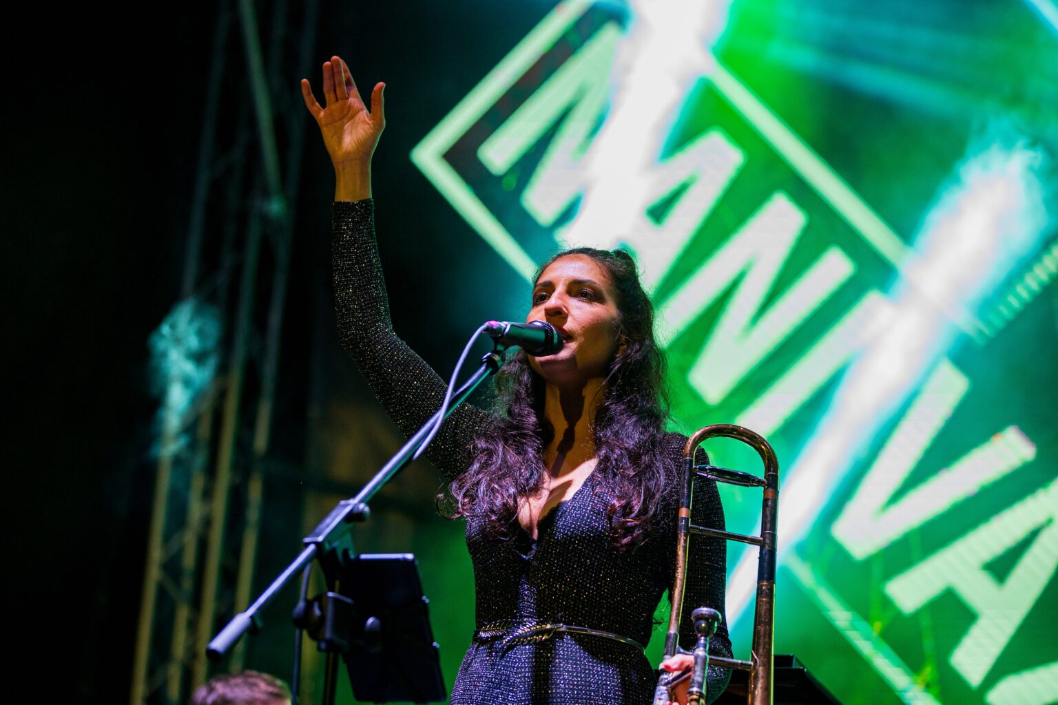 Nani Vazana - Nani Vazana